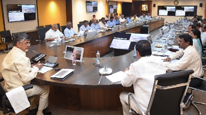 Chandra Babu reviews key irrigation projects; pitches for real-time ...