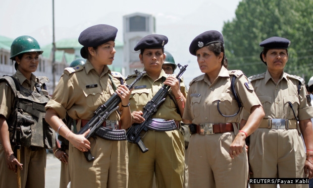 UP Police to deploy women police personnel in Police Response Vehicle ...