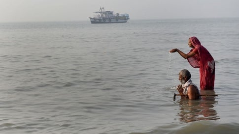 Ganga has become one of the 10 cleanest rivers in the world: Jalshakti ...