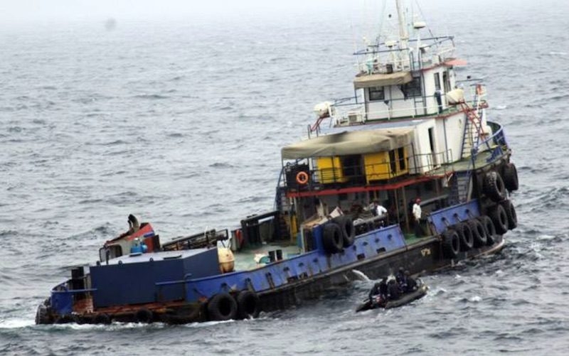 ICG at Gujarat detains Indonesian vessel on its way to Kuwait ...
