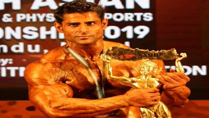 Awesome Physique! Bodybuilder Ravinder Kumar Malik Clinches Mr South ...