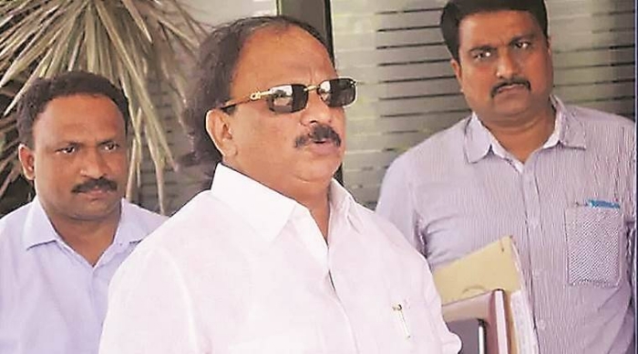 Former Congress MLA Roshan Baig Arrested By CBI In Ponzi Scam Case - NewsBharati