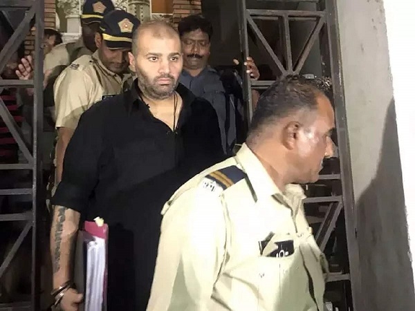 HC grants bail to Wadhawan brothers in Yes Bank case - NewsBharati