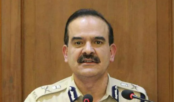 Third non-bailable warrant issued against ex-Mumbai police chief Param ...