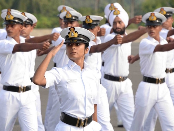 28 women officers deployed on warships Indian Navy Chief - NewsBharati