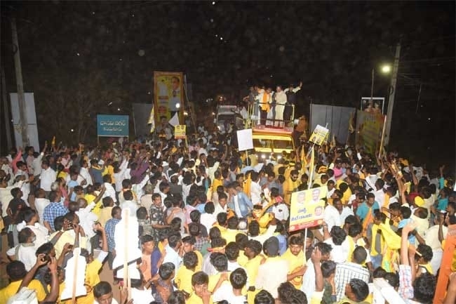 Seven killed, several injured in stampede at former CM Naidu's roadshow in Andhra Pradesh ...