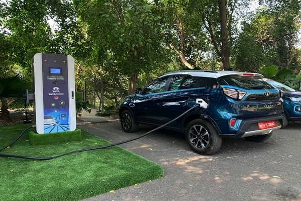 BPCL partners with Tata Passenger Electric Mobility to set up EV ... BPCL partners with Tata Passenger Electric Mobility to set up EV ...