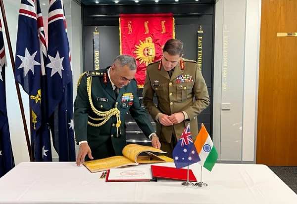 Gen Manoj Pande on a four-day visit to Australia - NewsBharati