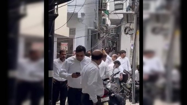 Firing in Tis Hazari between lawyers over an argument - NewsBharati